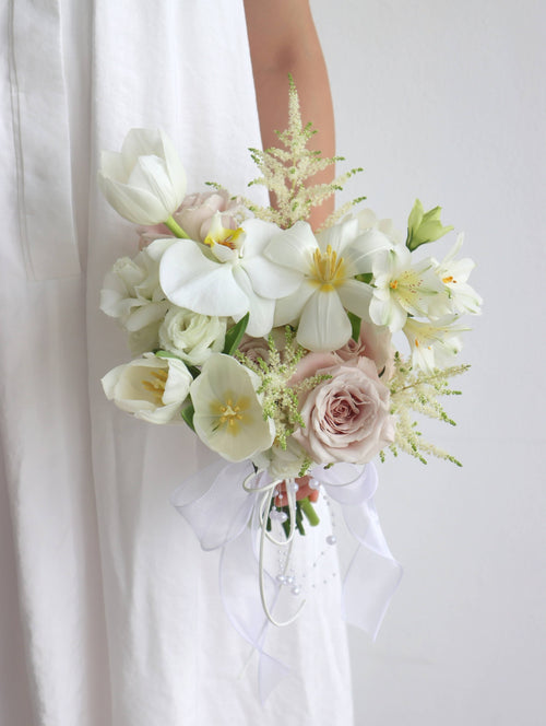 Wedding and Bridal Flower | ROM Bouquet in Singapore – White Dew Flower